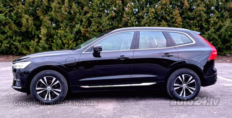 Black Volvo XC60 2023 in Tartu, with an engine capacity of 2.00 L and mileage of 141 thousand km for 36900 €, photo 7 on AUTOMOTO.COM.LV