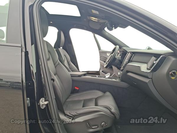 Melns Volvo XC60 2024 Tallina, ar dzinēja tilpumu 2.00 L un nobraukumu 31 tūkst. km par 57990 €, foto 9 vietnē AUTOMOTO.COM.LV