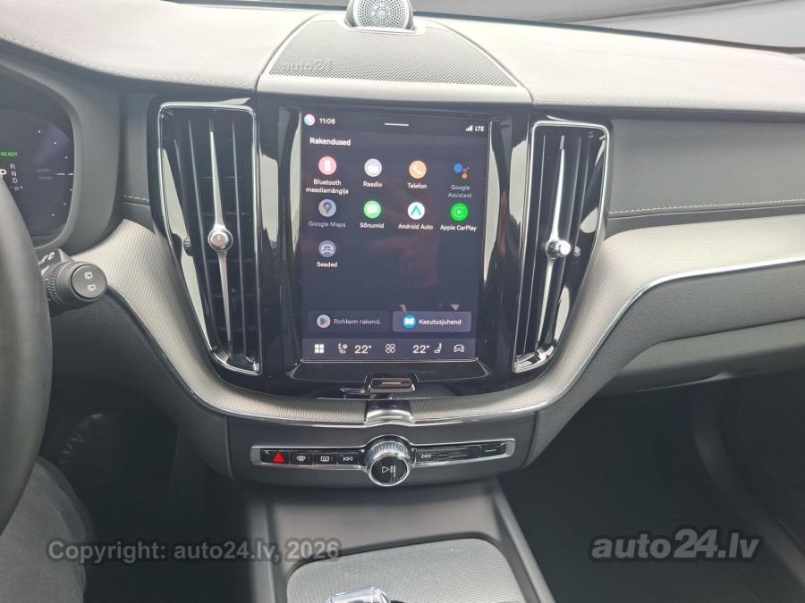 Melns Volvo XC60 2024 Tallina, ar dzinēja tilpumu 2.00 L un nobraukumu 31 tūkst. km par 57990 €, foto 12 vietnē AUTOMOTO.COM.LV