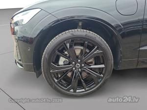 Melns Volvo XC60 2024 Tallina, ar dzinēja tilpumu 2.00 L un nobraukumu 31 tūkst. km par 57990 €, foto 14 vietnē AUTOMOTO.COM.LV