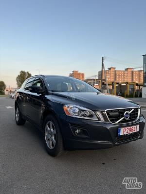 Zils Volvo XC60 2008 Kauņa, ar dzinēja tilpumu 2.40 L un nobraukumu 314 tūkst. km par 5600 €, foto 4 vietnē AUTOMOTO.COM.LV