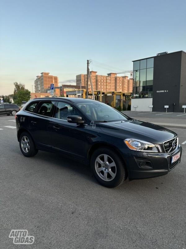Zils Volvo XC60 2008 Kauņa, ar dzinēja tilpumu 2.40 L un nobraukumu 314 tūkst. km par 5600 €, foto 4 vietnē AUTOMOTO.COM.LV