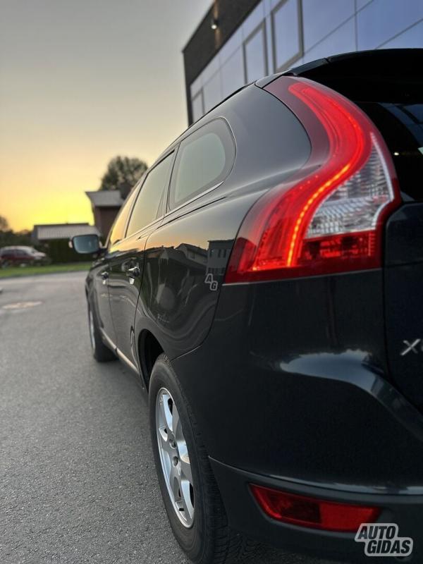 Zils Volvo XC60 2008 Kauņa, ar dzinēja tilpumu 2.40 L un nobraukumu 314 tūkst. km par 5600 €, foto 9 vietnē AUTOMOTO.COM.LV