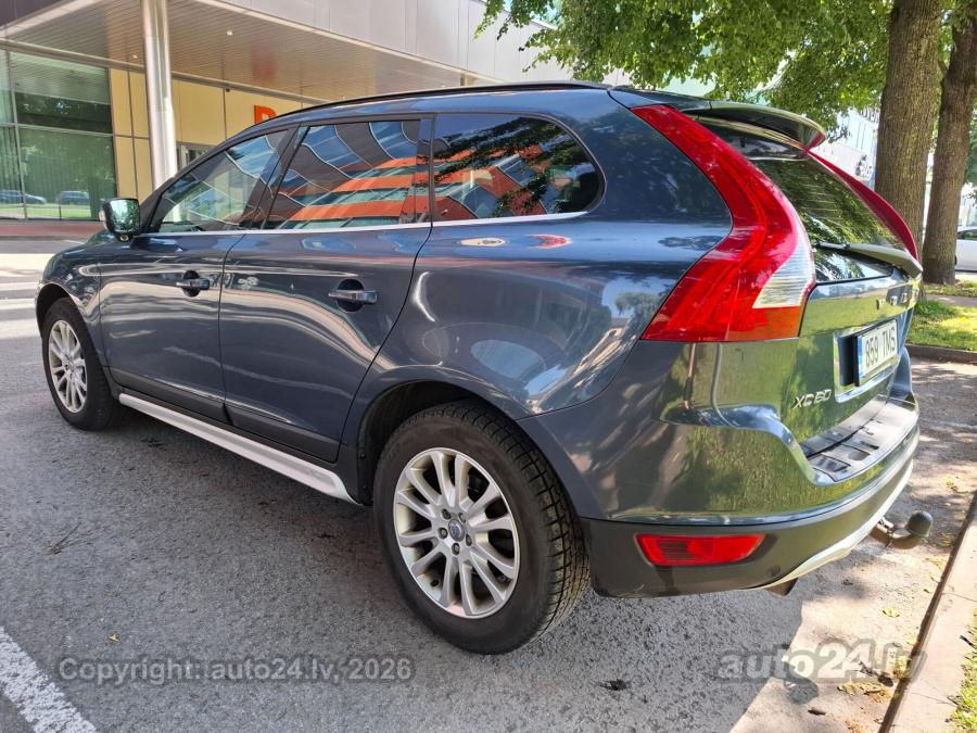 Blue Volvo XC60 2008 in Tallinn, with an engine capacity of 2.40 L and mileage of 0 thousand km for 4499 €, photo 5 on AUTOMOTO.COM.LV