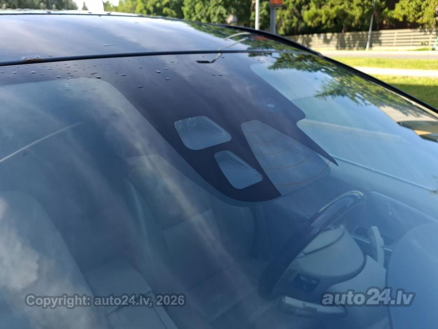 Blue Volvo XC60 2008 in Tallinn, with an engine capacity of 2.40 L and mileage of 0 thousand km for 4499 €, photo 10 on AUTOMOTO.COM.LV
