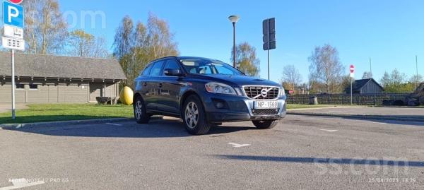 Blue Volvo XC60 2009 in Riga, with an engine capacity of 2.40 L and mileage of 284 thousand km for 8200 €, photo 9 on AUTOMOTO.COM.LV