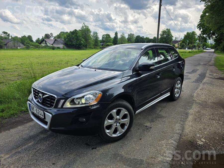 Zils Volvo XC60 2009 Rīga, ar dzinēja tilpumu 2.40 L un nobraukumu 284 tūkst. km par 10970 €, foto 2 vietnē AUTOMOTO.COM.LV