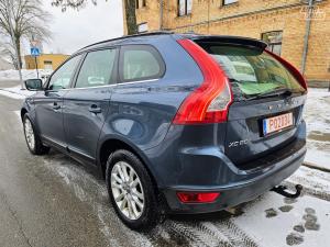Blue Volvo XC60 2009 in Vilnius, with an engine capacity of 2.40 L and mileage of 309 thousand km for 6250 €, photo 4 on AUTOMOTO.COM.LV
