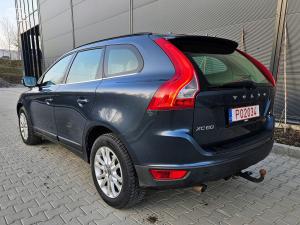 Blue Volvo XC60 2009 in Vilnius, with an engine capacity of 2.40 L and mileage of 309 thousand km for 5950 €, photo 3 on AUTOMOTO.COM.LV