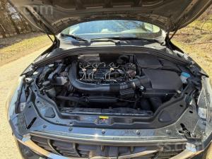 Blue Volvo XC60 2009 in Limbazi, with an engine capacity of 2.40 L and mileage of 338 thousand km for 7200 €, photo 11 on AUTOMOTO.COM.LV