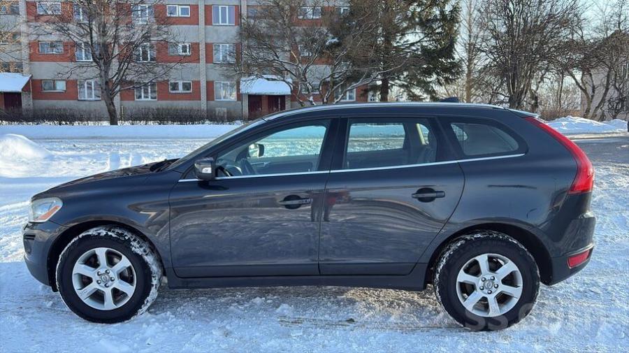 Синий Вольво ХС60 2009 в Салдус, объемом двигателя 2.40 л и пробегом 322 тыс. км за 6890 €, фото 1 на AUTOMOTO.COM.LV