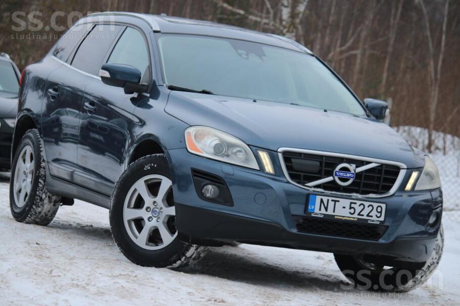 Zils Volvo XC60 2009 Rīga, ar dzinēja tilpumu 2.40 L un nobraukumu 0 tūkst. km par 6990 €, foto 5 vietnē AUTOMOTO.COM.LV