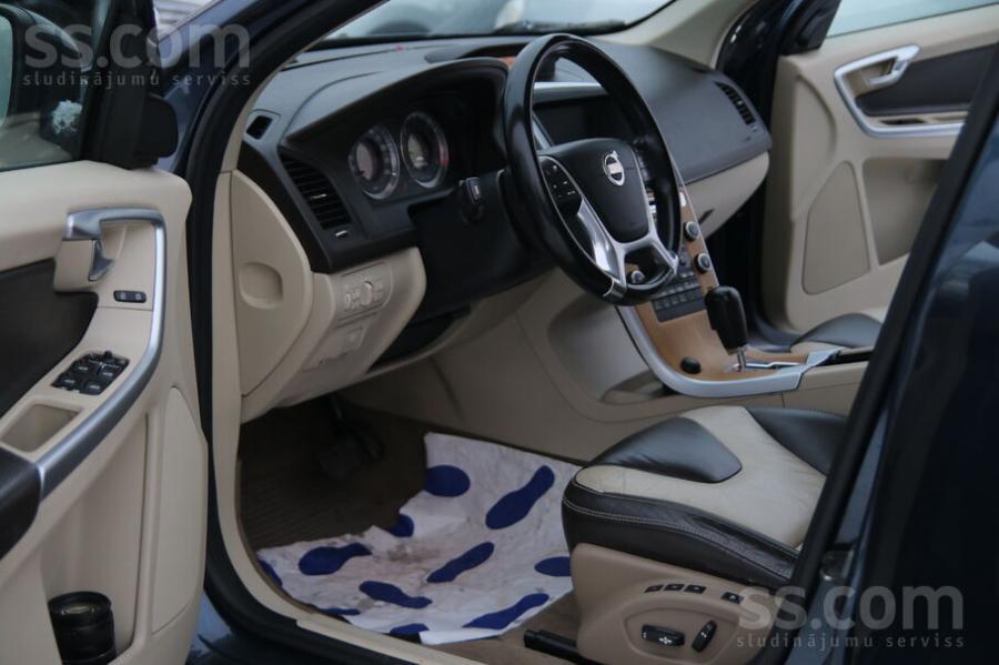 Zils Volvo XC60 2009 Rīga, ar dzinēja tilpumu 2.40 L un nobraukumu 0 tūkst. km par 6990 €, foto 8 vietnē AUTOMOTO.COM.LV