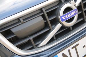 Blue Volvo XC60 2009 in Riga, with an engine capacity of 2.40 L and mileage of 247 thousand km for 8690 €, photo 6 on AUTOMOTO.COM.LV