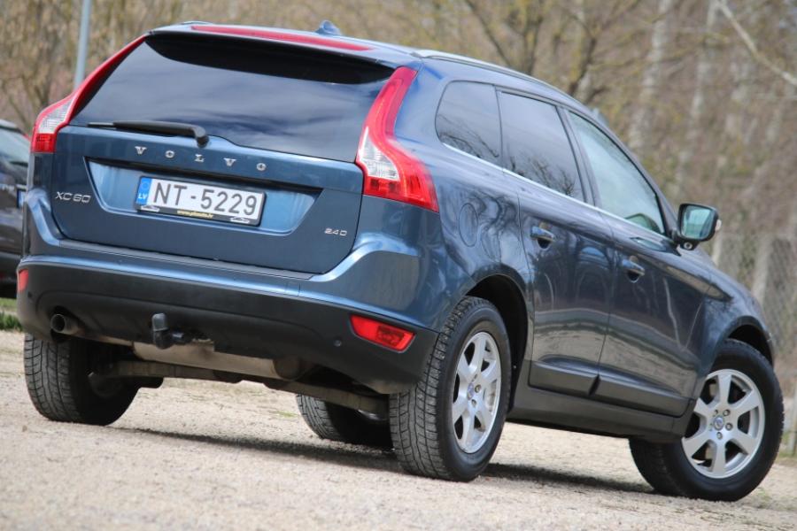 Blue Volvo XC60 2009 in Riga, with an engine capacity of 2.40 L and mileage of 247 thousand km for 8690 €, photo 33 on AUTOMOTO.COM.LV