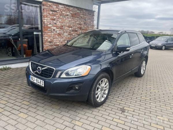 Blue Volvo XC60 2009 in Talsi, with an engine capacity of 2.40 L and mileage of 242 thousand km for 9890 €, photo 1 on AUTOMOTO.COM.LV