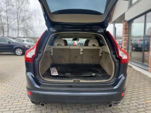 Blue Volvo XC60 2009 in Talsi, with an engine capacity of 2.40 L and mileage of 242 thousand km for 9890 €, photo 8 on AUTOMOTO.COM.LV