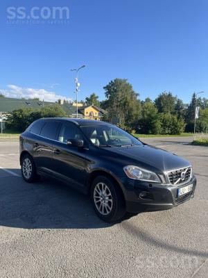 Blue Volvo XC60 2009 in Riga, with an engine capacity of 2.40 L and mileage of 416 thousand km for 4900 €, photo 10 on AUTOMOTO.COM.LV