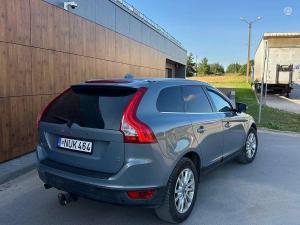 Zils Volvo XC60 2009 Šalčininkai, ar dzinēja tilpumu 2.40 L un nobraukumu 280 tūkst. km par 5800 €, foto 5 vietnē AUTOMOTO.COM.LV