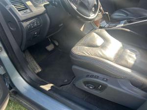Zils Volvo XC60 2009 Šalčininkai, ar dzinēja tilpumu 2.40 L un nobraukumu 280 tūkst. km par 5800 €, foto 13 vietnē AUTOMOTO.COM.LV