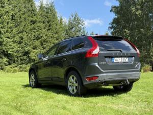 Zils Volvo XC60 2009 Valmiera, ar dzinēja tilpumu 2.40 L un nobraukumu 336 tūkst. km par 6100 €, foto 3 vietnē AUTOMOTO.COM.LV