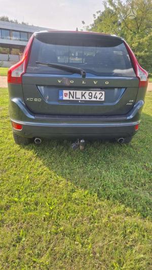 Blue Volvo XC60 2009 in Vilnius, with an engine capacity of 2.40 L and mileage of 397 thousand km for 8200 €, photo 7 on AUTOMOTO.COM.LV
