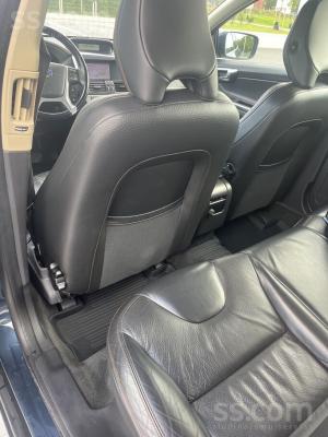 Zils Volvo XC60 2009 Bauska, ar dzinēja tilpumu 2.40 L un nobraukumu 0 tūkst. km par 7100 €, foto 8 vietnē AUTOMOTO.COM.LV