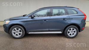 Blue Volvo XC60 2010 in Ogre, with an engine capacity of 2.40 L and mileage of 242 thousand km for 7850 €, photo 8 on AUTOMOTO.COM.LV
