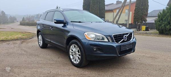 Blue Volvo XC60 2010 in Utena, with an engine capacity of 2.40 L and mileage of 297 thousand km for 7650 €, photo 7 on AUTOMOTO.COM.LV