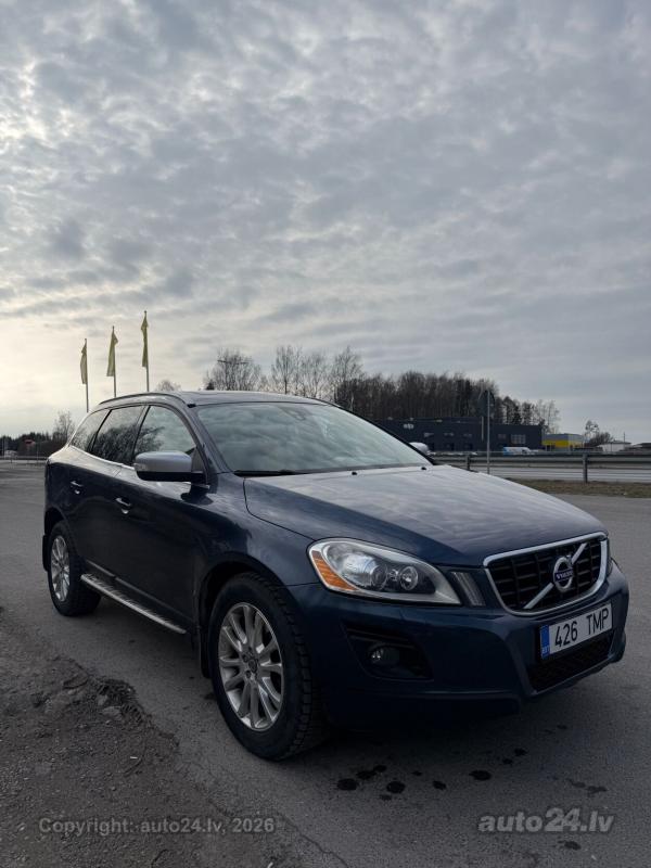 Blue Volvo XC60 2010 in Tallinn, with an engine capacity of 2.40 L and mileage of 204 thousand km for 8700 €, photo 5 on AUTOMOTO.COM.LV