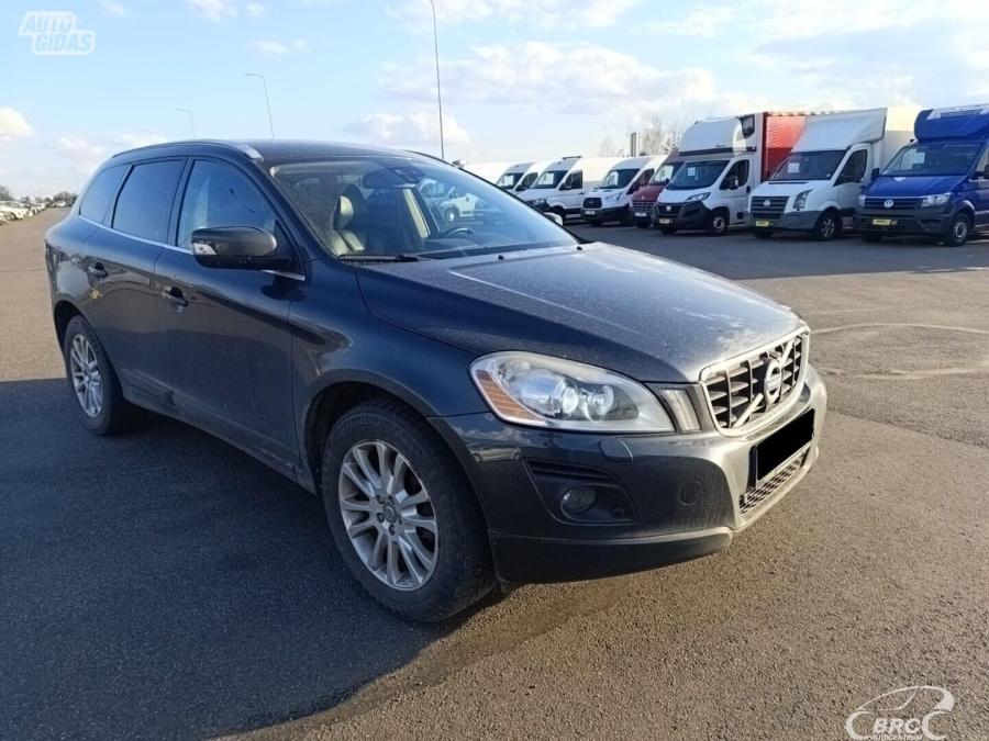 Zils Volvo XC60 2010 Avižieniai, ar dzinēja tilpumu 2.40 L un nobraukumu 335 tūkst. km par 5900 €, foto 8 vietnē AUTOMOTO.COM.LV