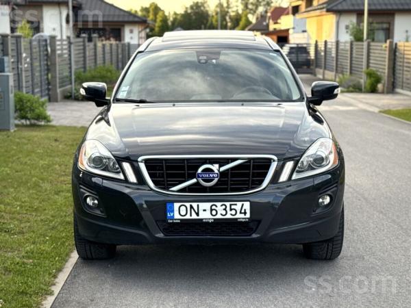 Blue Volvo XC60 2010 in Jelgava, with an engine capacity of 2.40 L and mileage of 337 thousand km for 7900 €, photo 7 on AUTOMOTO.COM.LV