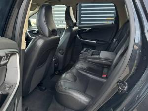 Zils Volvo XC60 2010 Jelgava, ar dzinēja tilpumu 2.40 L un nobraukumu 337 tūkst. km par 7900 €, foto 10 vietnē AUTOMOTO.COM.LV