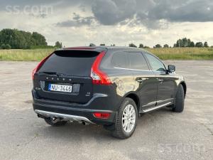 Zils Volvo XC60 2010 Talsi, ar dzinēja tilpumu 2.40 L un nobraukumu 238 tūkst. km par 7990 €, foto 7 vietnē AUTOMOTO.COM.LV