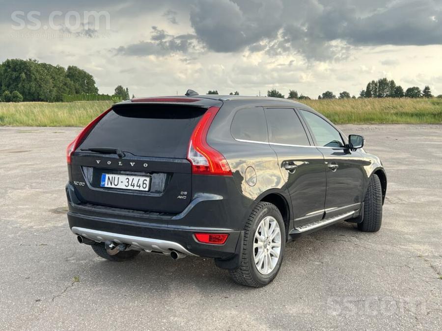 Zils Volvo XC60 2010 Talsi, ar dzinēja tilpumu 2.40 L un nobraukumu 238 tūkst. km par 7990 €, foto 7 vietnē AUTOMOTO.COM.LV