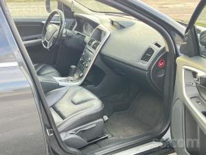 Zils Volvo XC60 2010 Talsi, ar dzinēja tilpumu 2.40 L un nobraukumu 238 tūkst. km par 7990 €, foto 12 vietnē AUTOMOTO.COM.LV