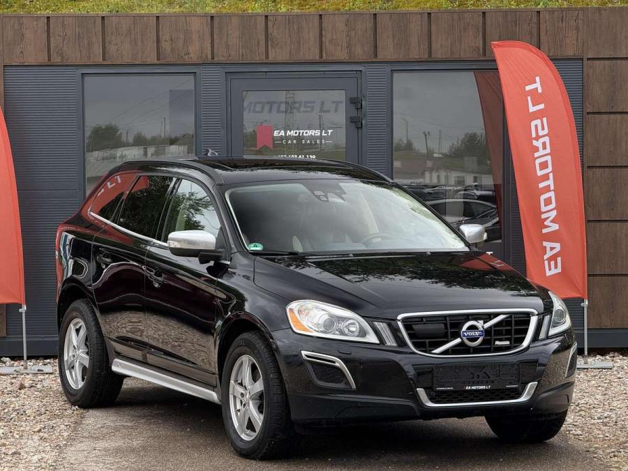 Zils Volvo XC60 2010 Viļņa, ar dzinēja tilpumu 2.40 L un nobraukumu 271 tūkst. km par 8700 €, foto 4 vietnē AUTOMOTO.COM.LV