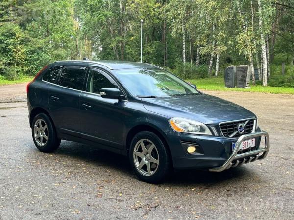 Zils Volvo XC60 2010 Rīga, ar dzinēja tilpumu 2.40 L un nobraukumu 0 tūkst. km par 6899 €, foto 8 vietnē AUTOMOTO.COM.LV