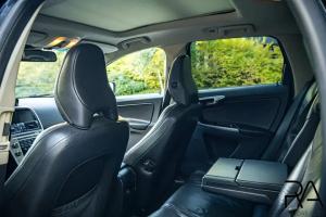Zils Volvo XC60 2010 Rīga, ar dzinēja tilpumu 2.40 L un nobraukumu 359 tūkst. km par 5990 €, foto 10 vietnē AUTOMOTO.COM.LV