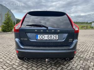 Zils Volvo XC60 2011 Rēzekne, ar dzinēja tilpumu 2.40 L un nobraukumu 350 tūkst. km par 9200 €, foto 7 vietnē AUTOMOTO.COM.LV