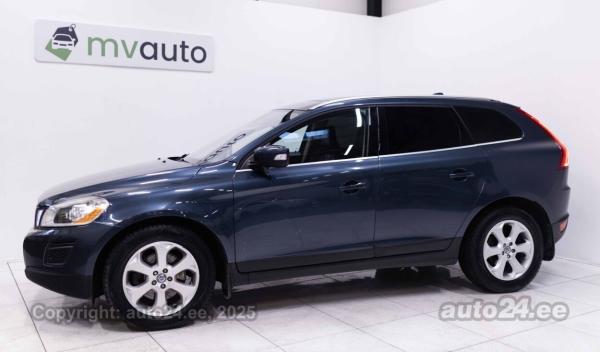 Zils Volvo XC60 2011 Tallina, ar dzinēja tilpumu 2.40 L un nobraukumu 294 tūkst. km par 8990 €, foto 9 vietnē AUTOMOTO.COM.LV