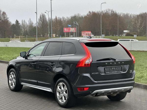 Blue Volvo XC60 2011 in Klaipeda, with an engine capacity of 2.95 L and mileage of 203 thousand km for 8200 €, photo 4 on AUTOMOTO.COM.LV
