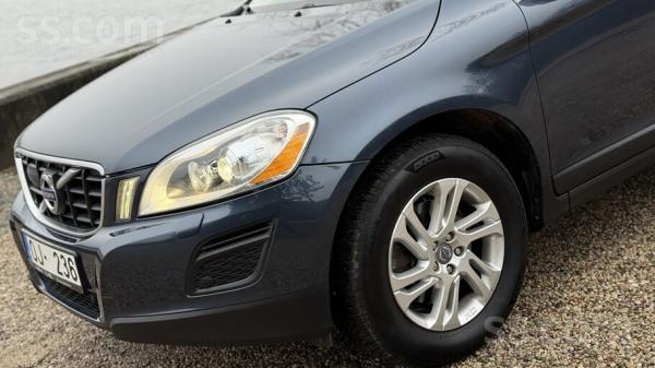 Zils Volvo XC60 2011 Jūrmala, ar dzinēja tilpumu 2.40 L un nobraukumu 0 tūkst. km par 9950 €, foto 6 vietnē AUTOMOTO.COM.LV