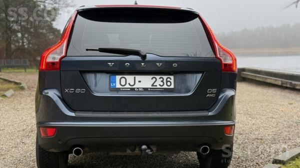 Zils Volvo XC60 2011 Jūrmala, ar dzinēja tilpumu 2.40 L un nobraukumu 0 tūkst. km par 9950 €, foto 8 vietnē AUTOMOTO.COM.LV