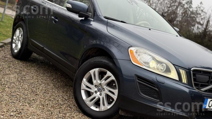 Zils Volvo XC60 2011 Jūrmala, ar dzinēja tilpumu 2.40 L un nobraukumu 0 tūkst. km par 9950 €, foto 15 vietnē AUTOMOTO.COM.LV