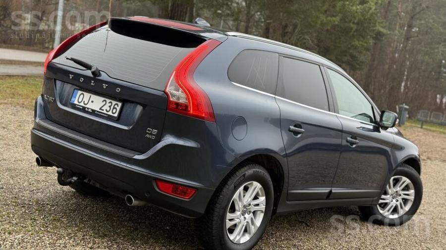 Zils Volvo XC60 2011 Jūrmala, ar dzinēja tilpumu 2.40 L un nobraukumu 0 tūkst. km par 9950 €, foto 18 vietnē AUTOMOTO.COM.LV