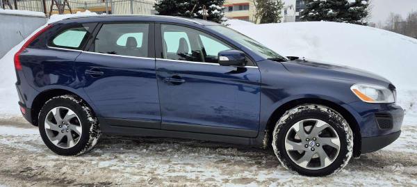 Blue Volvo XC60 2011 in Vilnius, with an engine capacity of 1.98 L and mileage of 250 thousand km for 5500 €, photo 4 on AUTOMOTO.COM.LV
