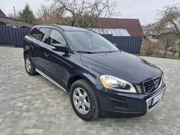Blue Volvo XC60 2011 in Telschi, with an engine capacity of 2.00 L and mileage of 292 thousand km for 7450 €, photo 2 on AUTOMOTO.COM.LV