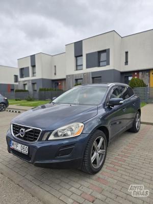 Zils Volvo XC60 2011 Viļņa, ar dzinēja tilpumu 3.20 L un nobraukumu 210 tūkst. km par 6700 €, foto 5 vietnē AUTOMOTO.COM.LV
