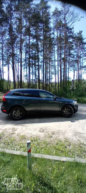 Blue Volvo XC60 2011 in Vilnius, with an engine capacity of 2.40 L and mileage of 377 thousand km for 8900 €, photo 7 on AUTOMOTO.COM.LV